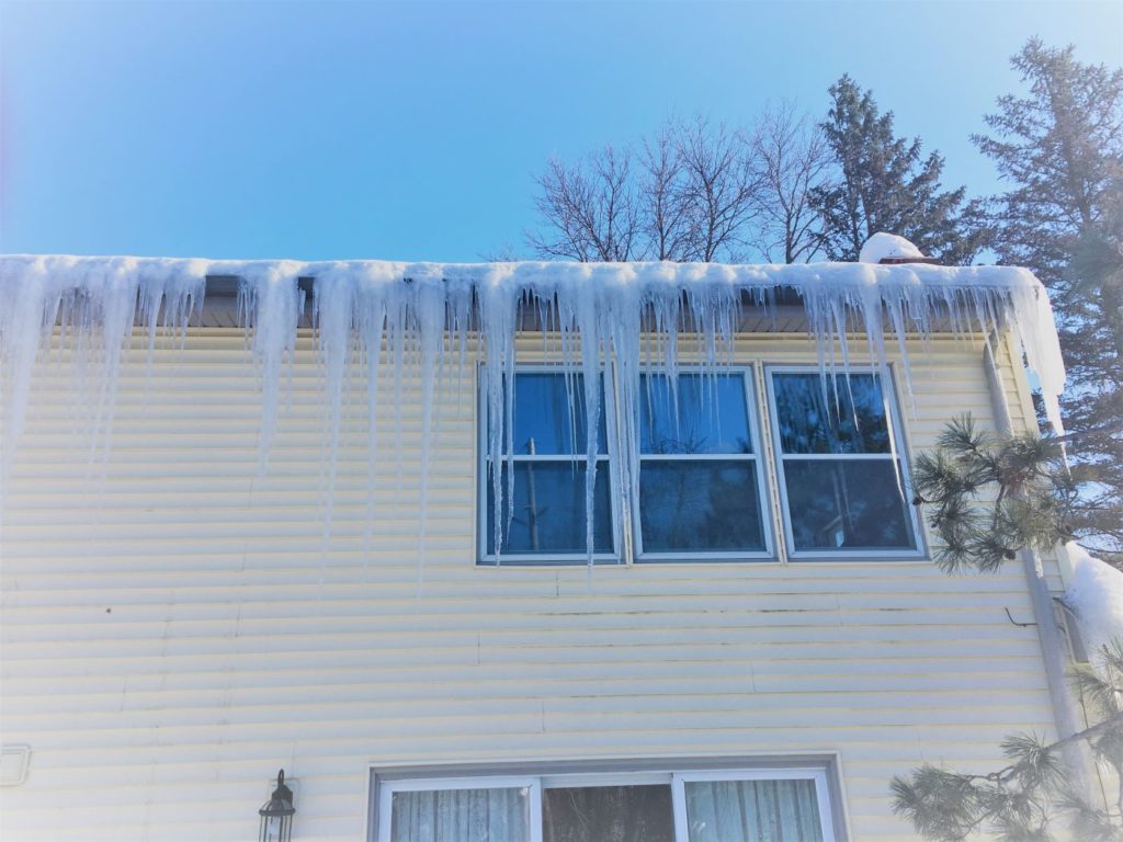 When is the Best Time to Install Attic Vent Chutes? | Lindus