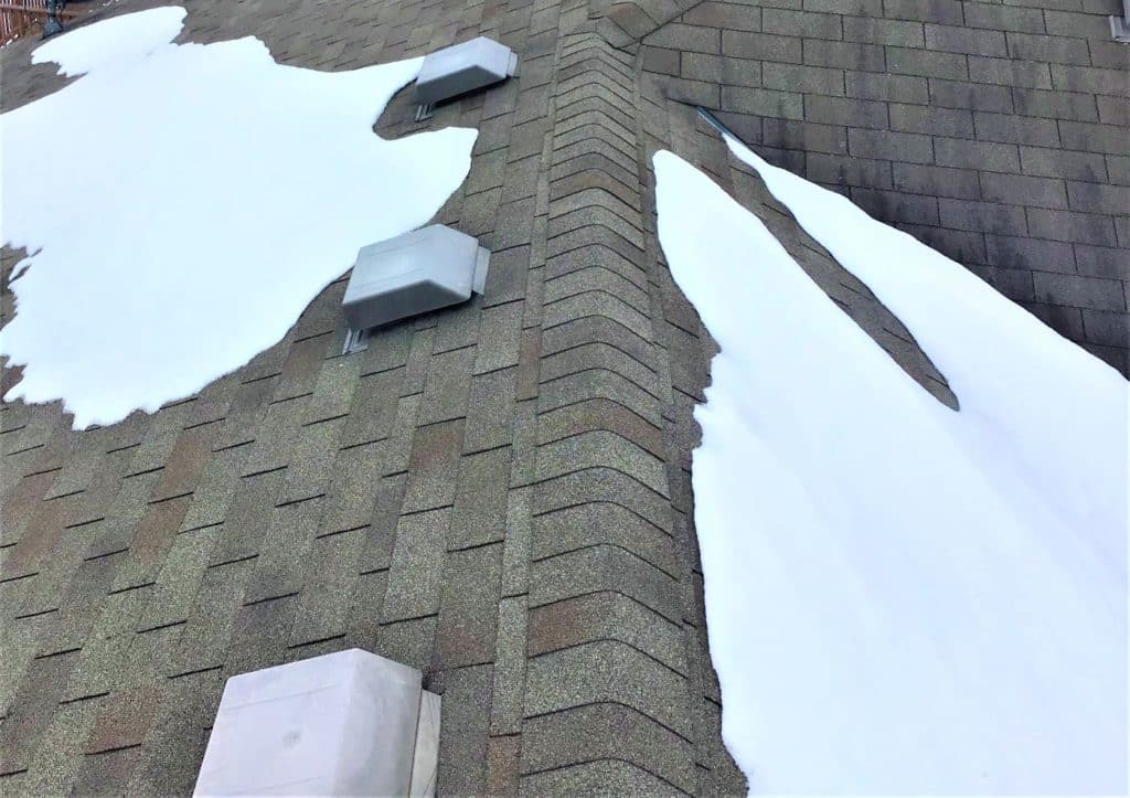 FAQ’s About Ice & Snow On Your Roof & Gutters | Lindus